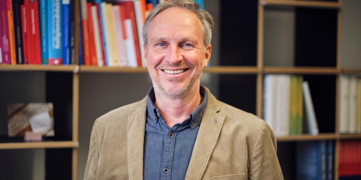 Lehrstuhl für Relig … - Katholisch-Theologische Fakultät - LMU München