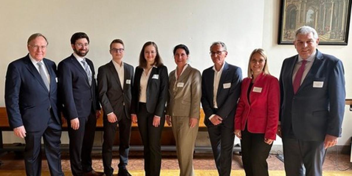 22. Verleihung der L … - LMU Munich School of Management - LMU München