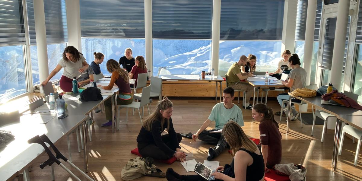 ESD Methods - el mundo - sustainability in studies and teaching - LMU ...