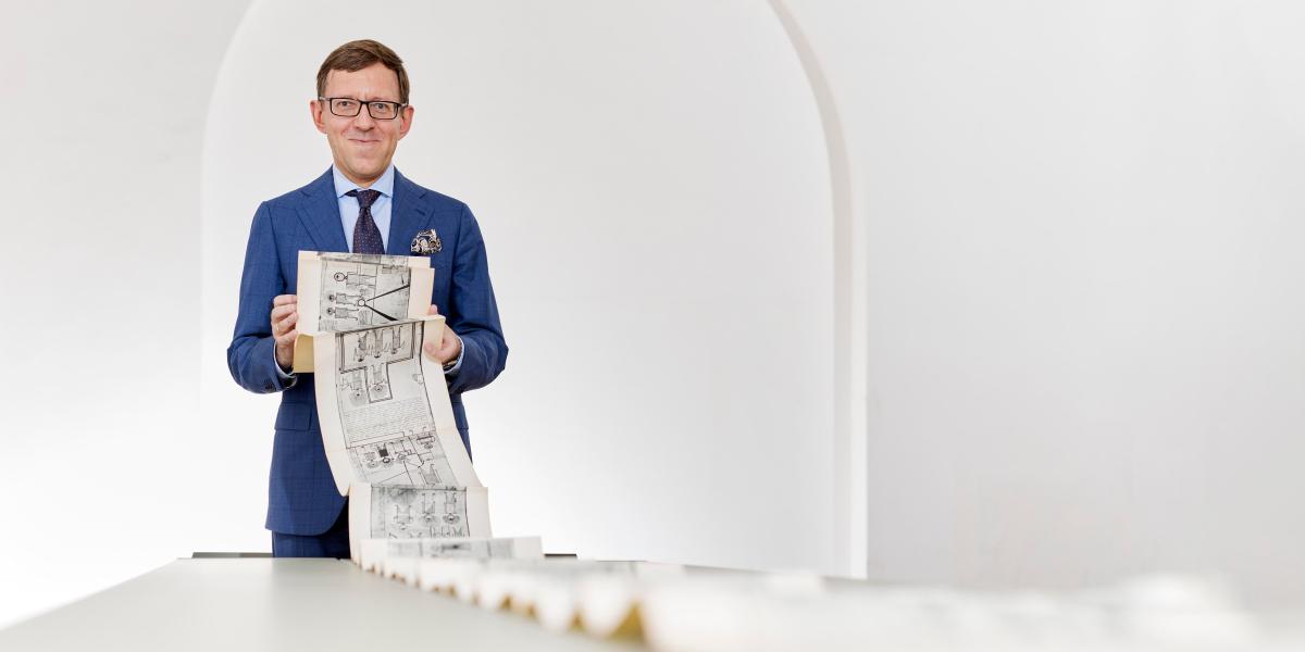 The first universal language - LMU Munich