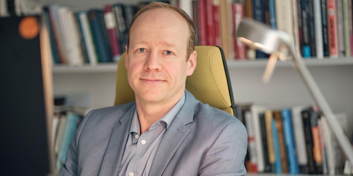 A wealth of issues - LMU Munich