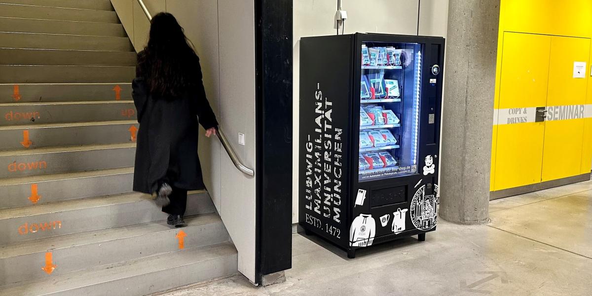 New LMU shop vending machine at the Leopoldstrasse cant … - LMU Munich